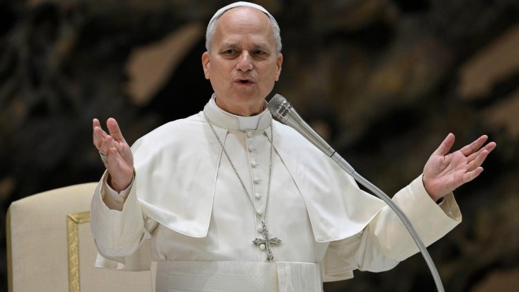 Pope at Audience: The Word of God is the guide for our existence ...